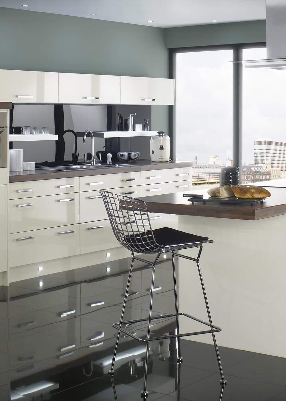 Krem Rengi Mutfak Dolapları Hangi Renklerle Kullanılır